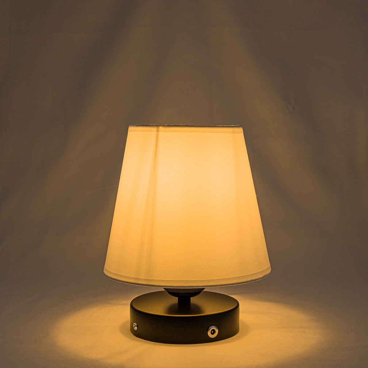 How to Get Rid of the Trouble With Wired Table Lamps？ – Nunu Lighting